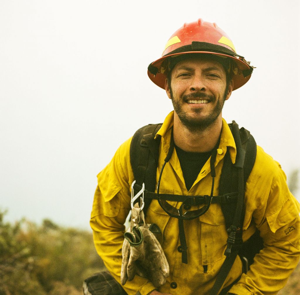 Filmmakers Turned Firefighters Venture Behind the Lines in "Wildland ...