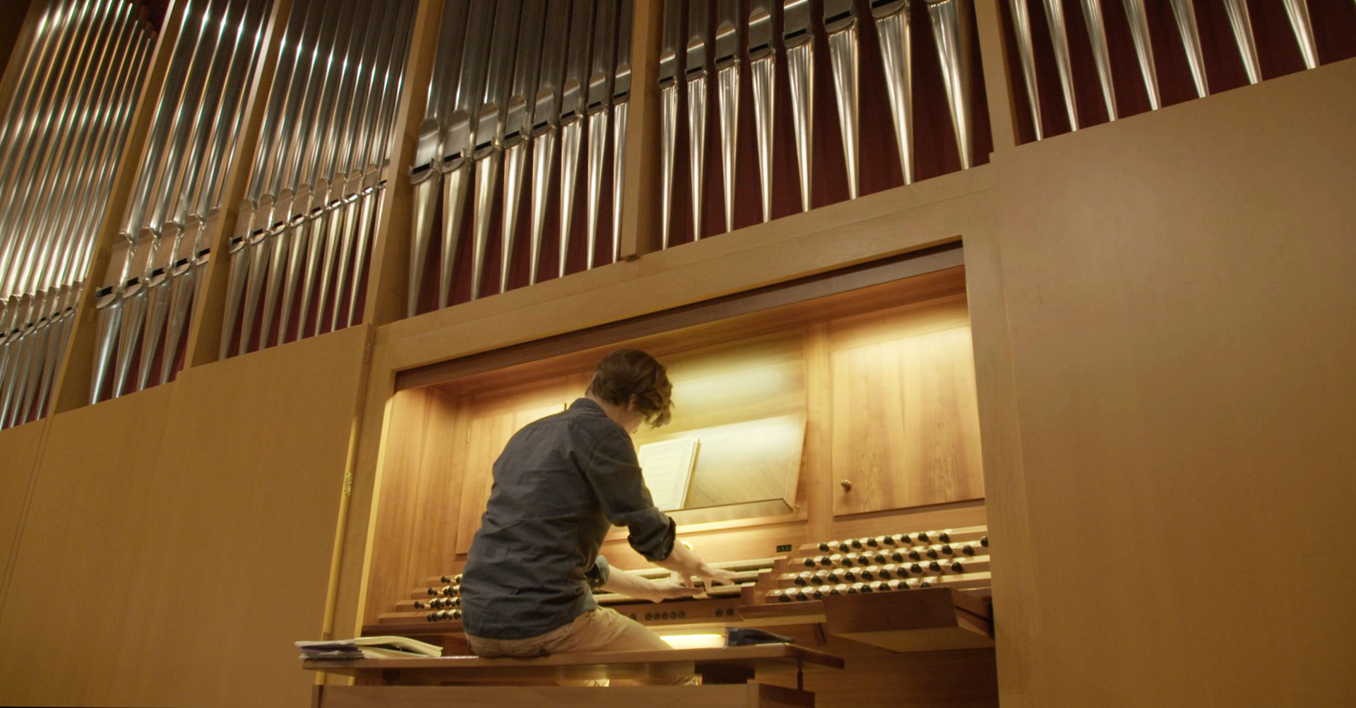 Young Musicians Play Ancient Instrument in the "Olympics of the Pipe ...