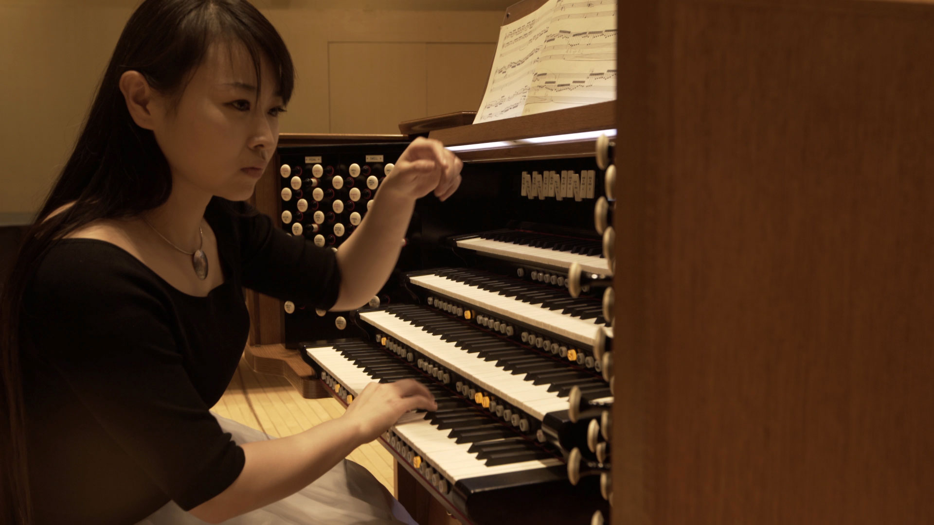 Young Musicians Play Ancient Instrument in the "Olympics of the Pipe ...