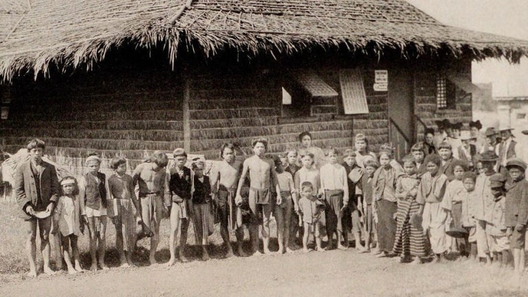 Interactive Gallery - Asian Americans