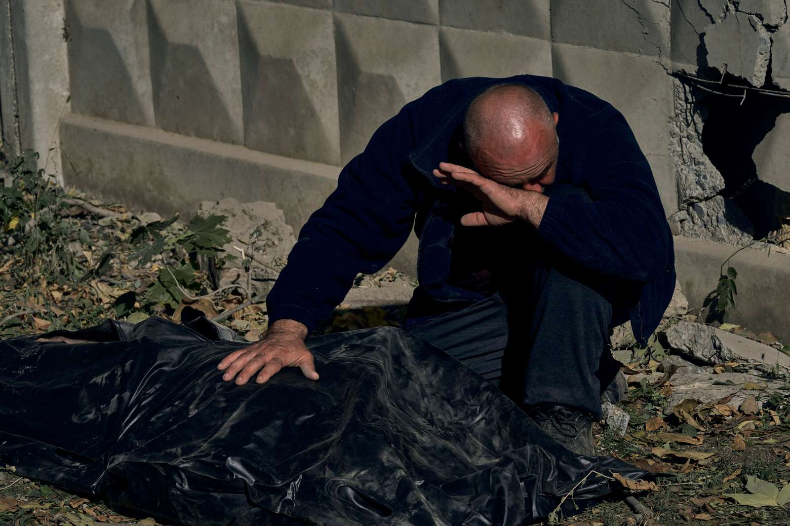 War Crimes Watch Ukraine - FRONTLINE / AP collaboration