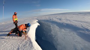 Polar Extremes | NOVA | PBS