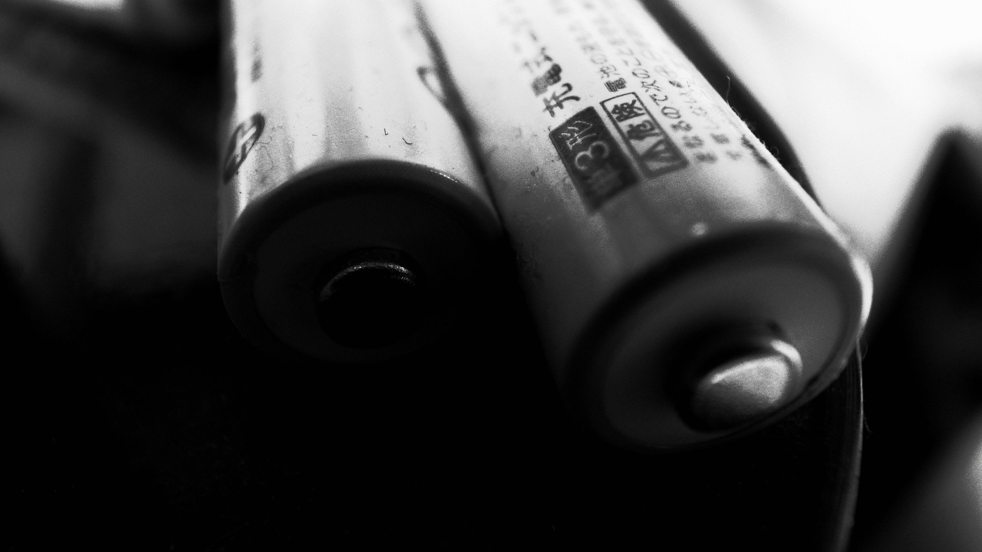 Super-Safe Glass Battery Charges in Minutes, Not Hours | NOVA | PBS