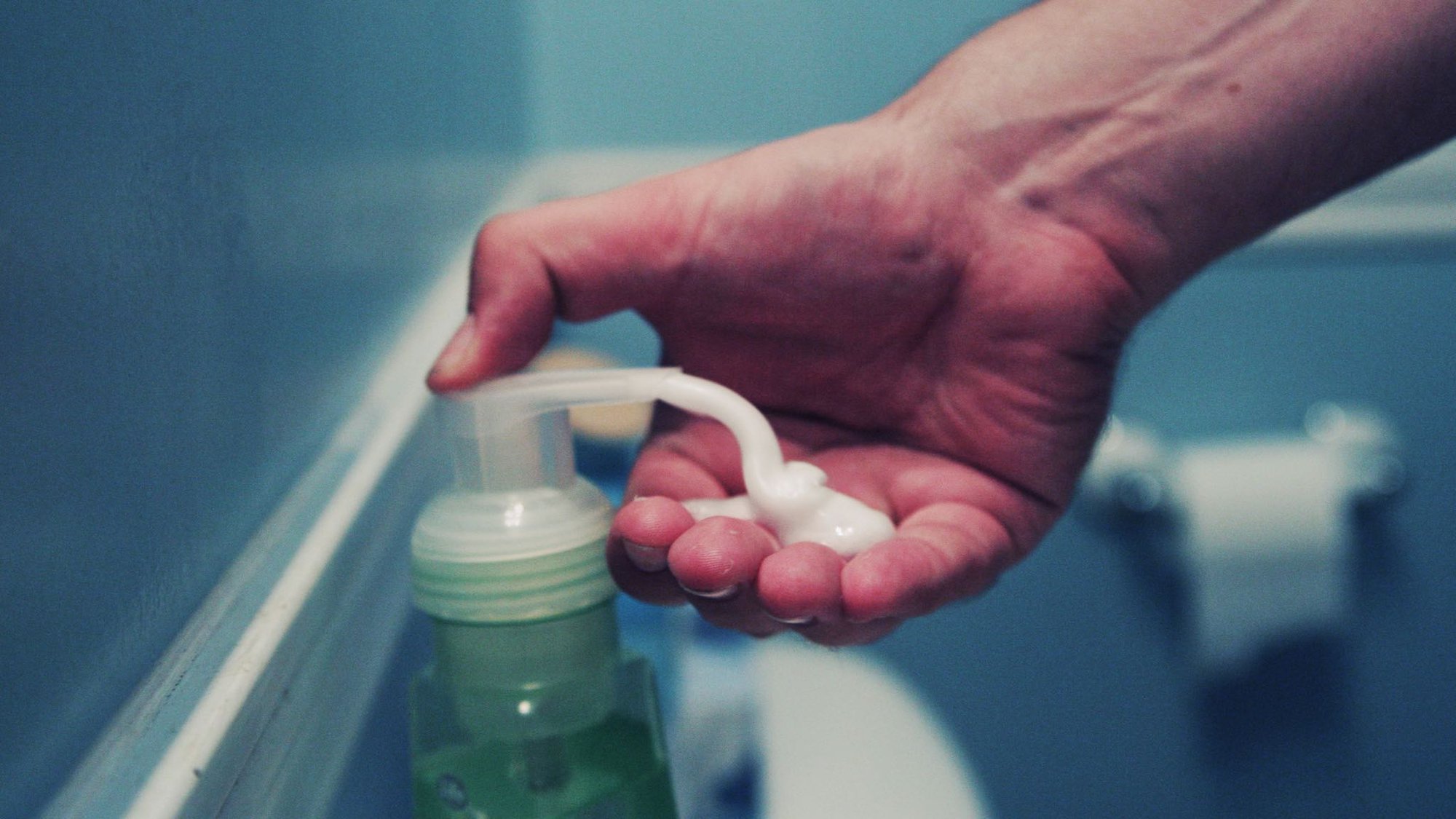 800 Trillion Plastic Microbeads Go Down Drains Every Day | NOVA | PBS