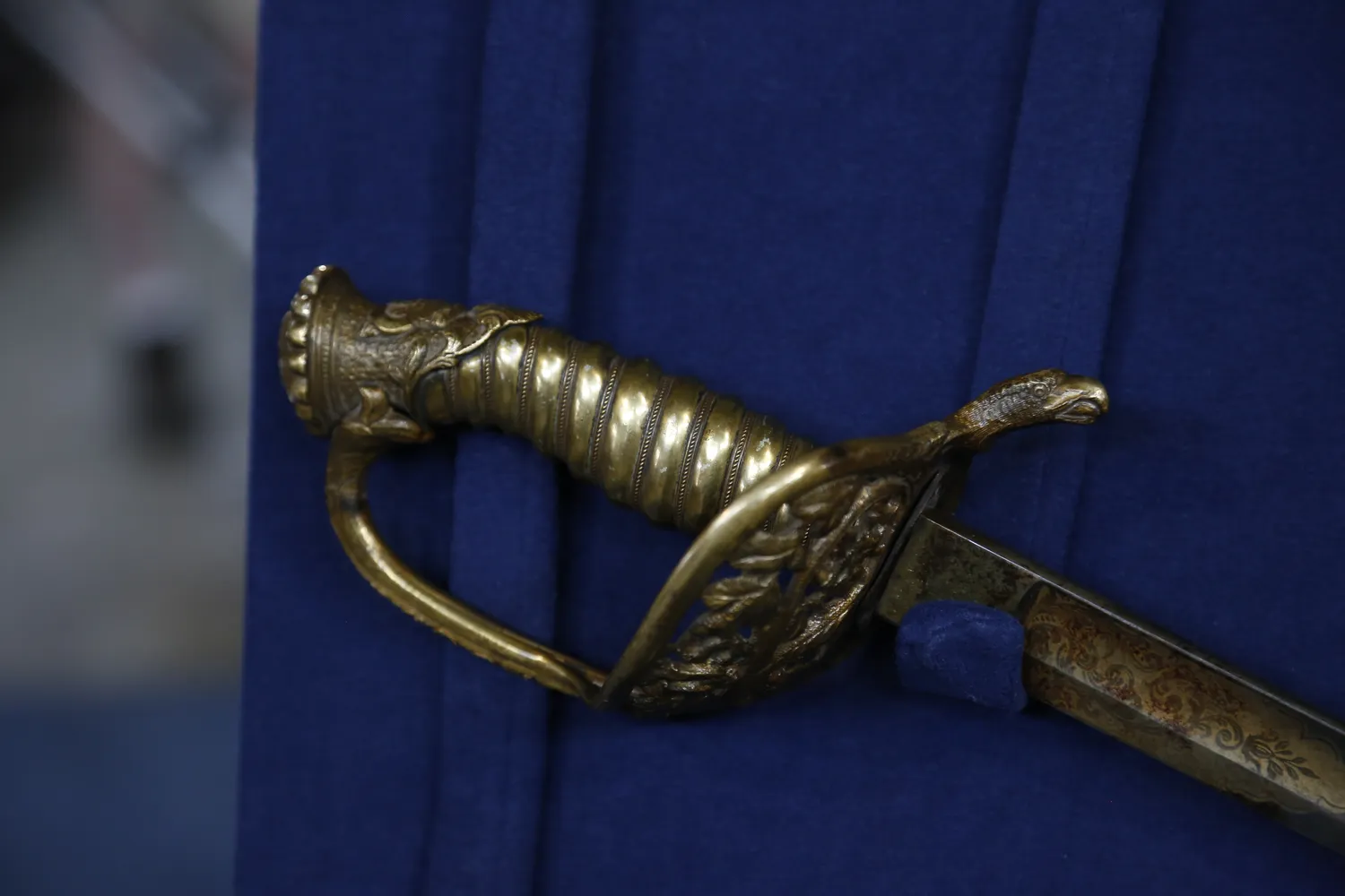 1865 Union Soldier Presentation Sword | Antiques Roadshow | PBS