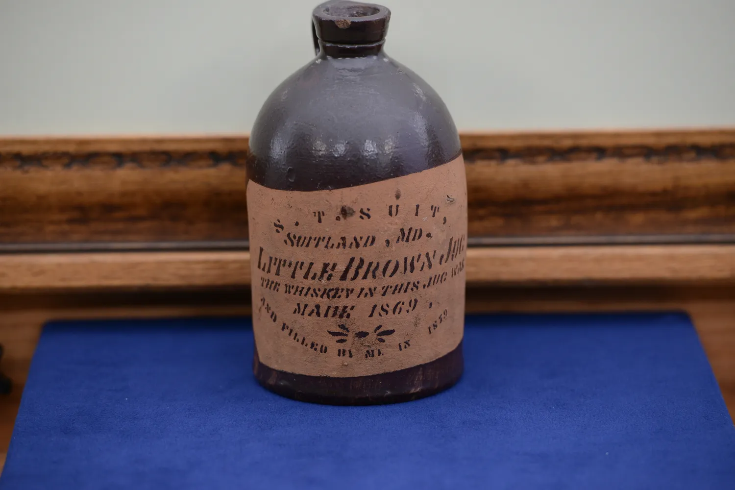 1870 S.T. Suit Bourbon Ad & 1869 Whiskey Jug | Antiques Roadshow | PBS
