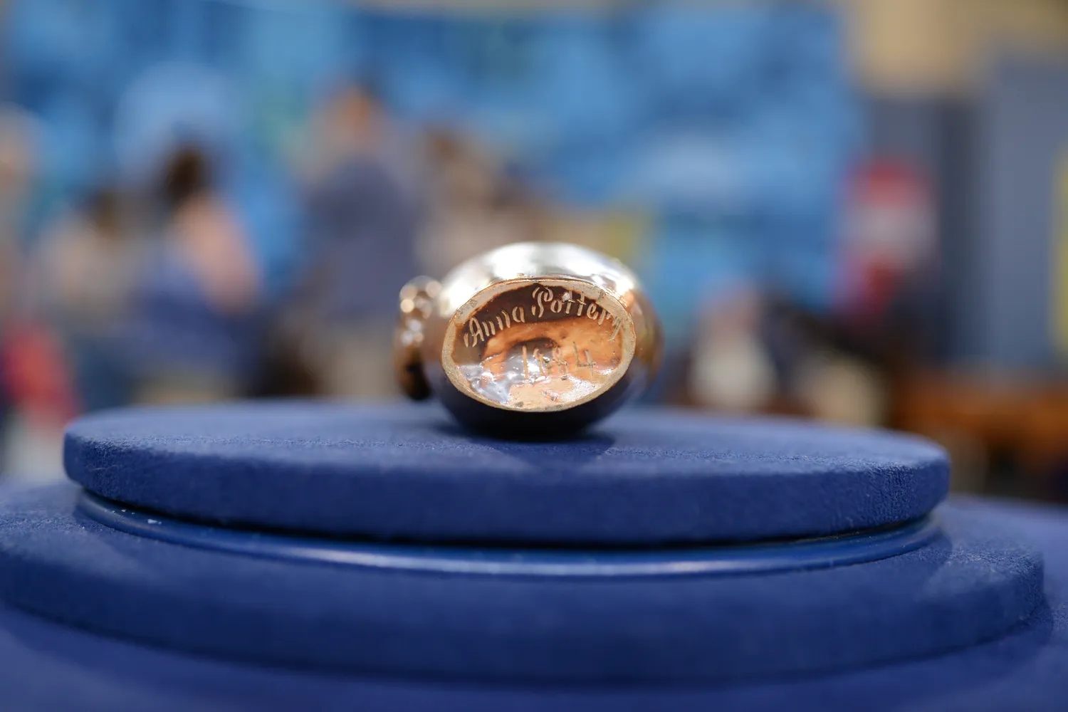1884 Anna Pottery Temperance Snake Jug | Antiques Roadshow | PBS