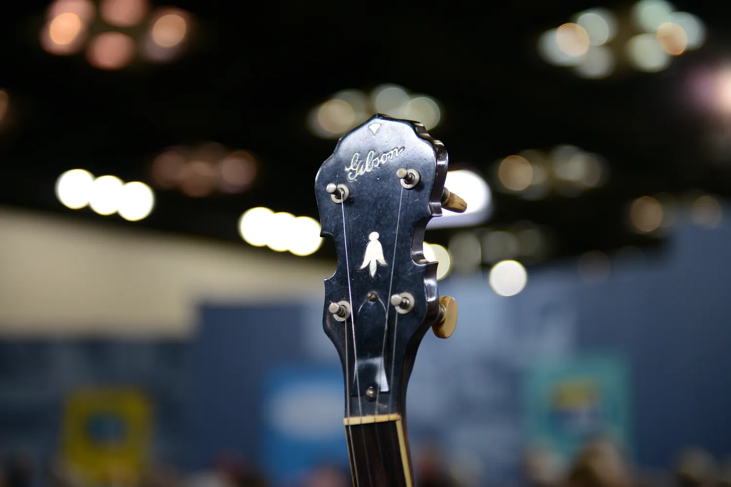 1935 Gibson RB-1 Banjo | Antiques Roadshow | PBS