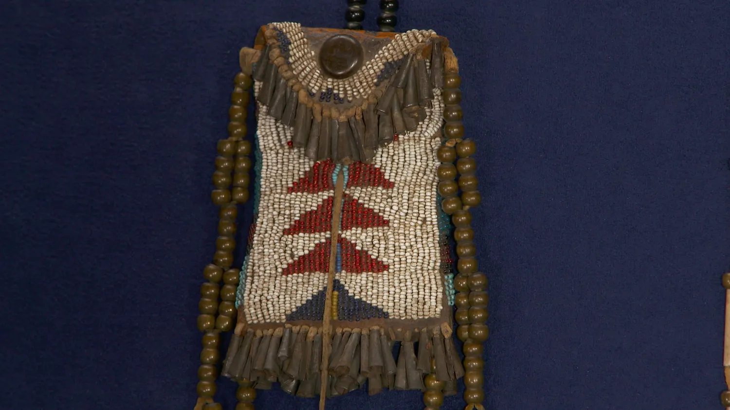 19th C. Plains Indians Beaded Items | Antiques Roadshow | PBS