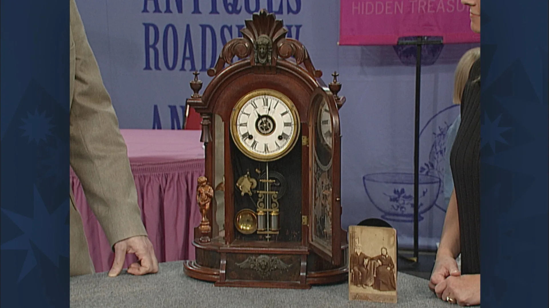 Albert Cheuret Art Deco Clocks | Antiques Roadshow | PBS