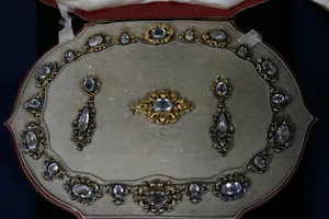 Milwaukee, Hour 1 | Antiques Roadshow | PBS