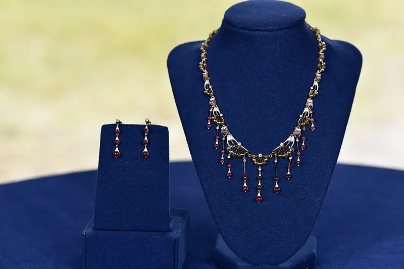 Antiques Roadshow | PBS