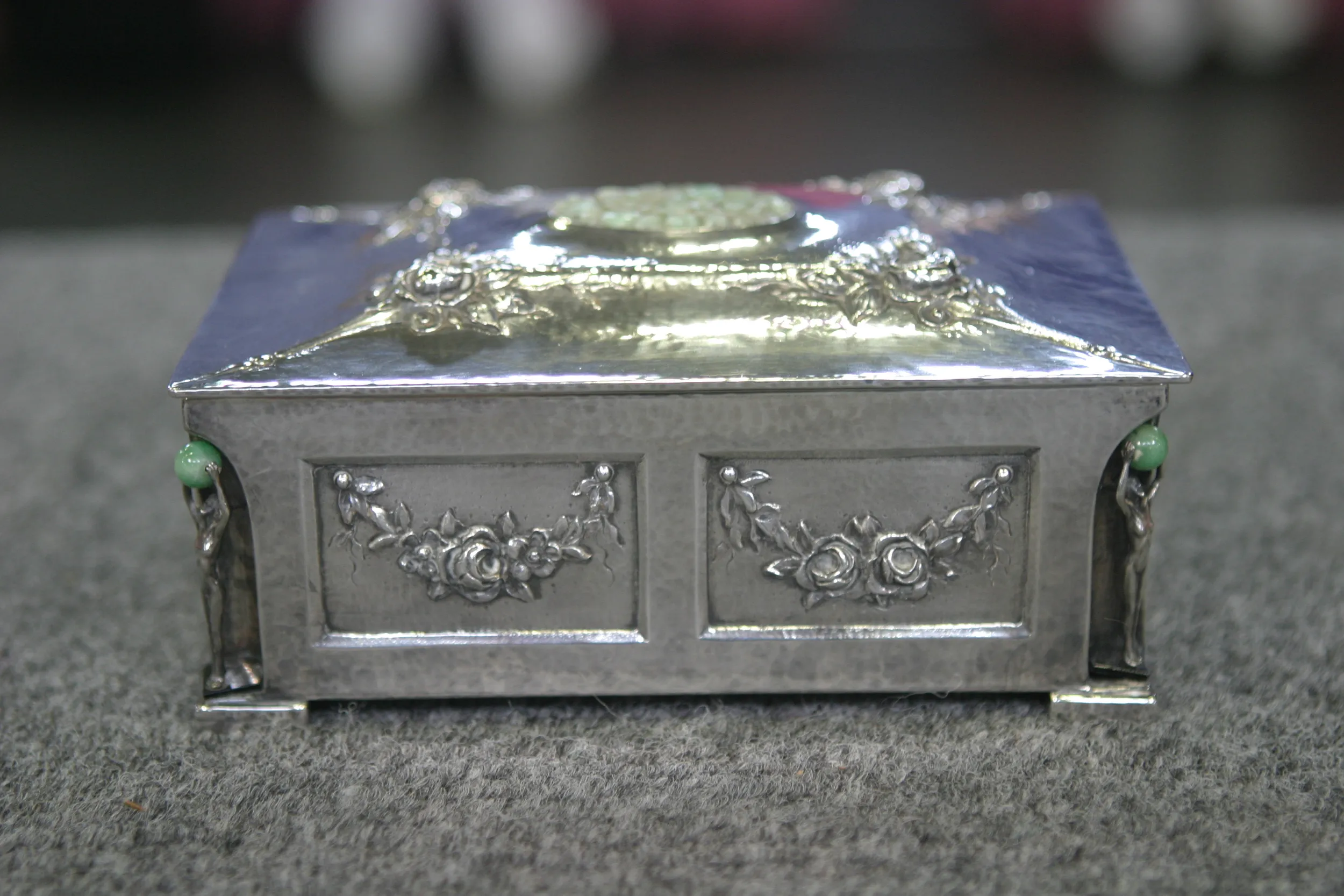 Antiques Roadshow | PBS