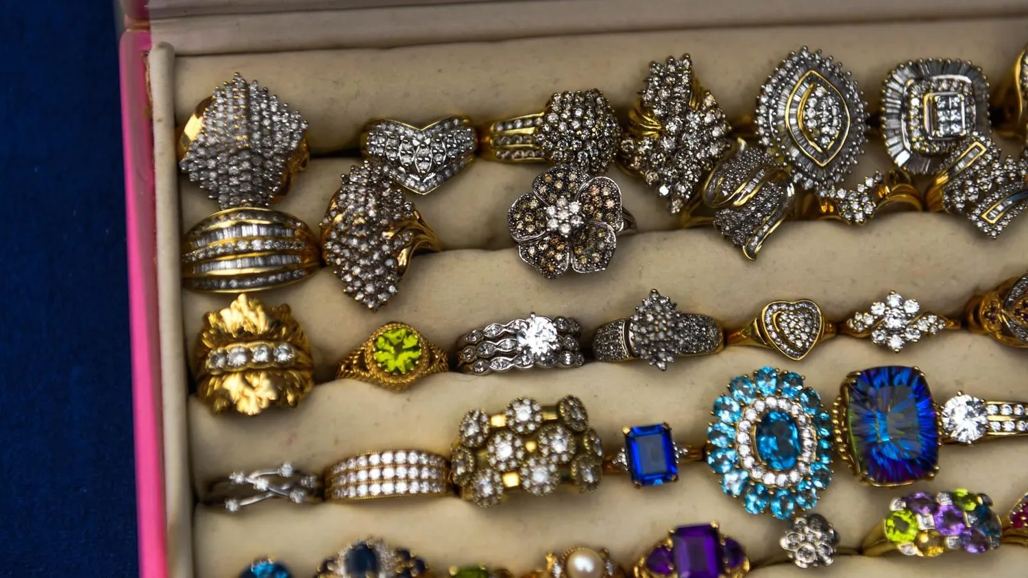 Antiques Roadshow | PBS