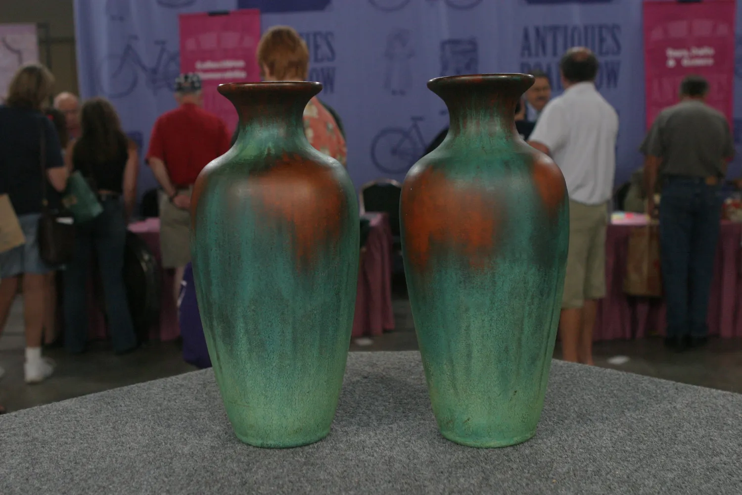 Charles Clewell Vases, ca. 1925 | Antiques Roadshow | PBS