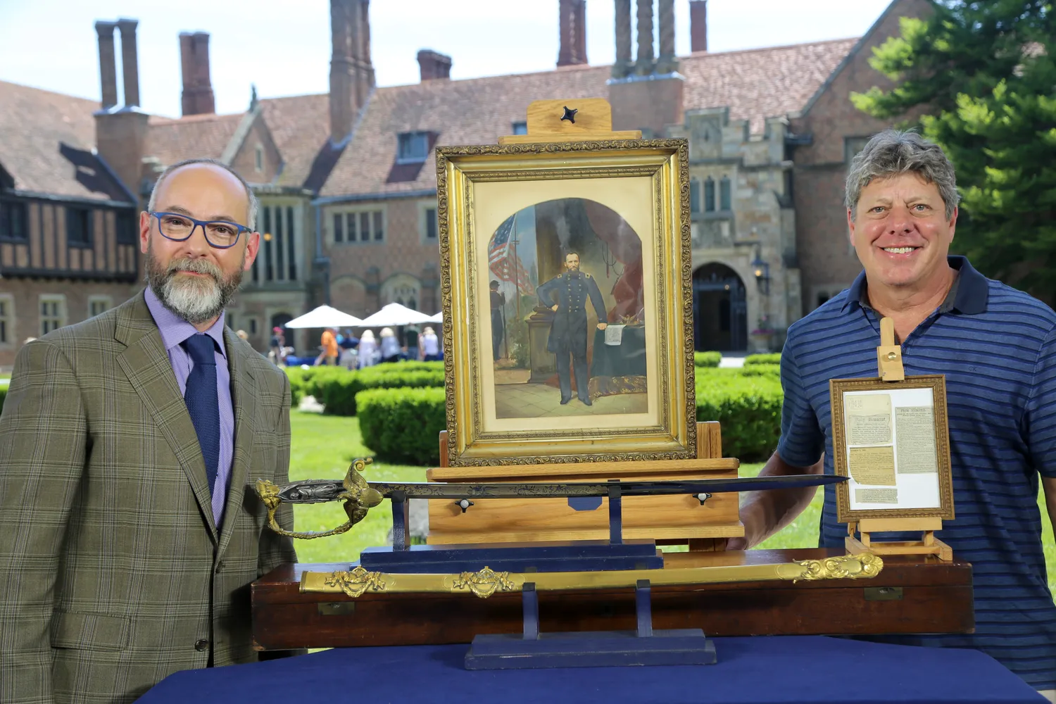 Civil War Presentation Sword with Portrait | Antiques Roadshow | PBS