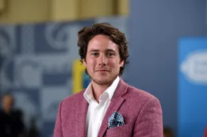 Late 17th-Century Everardus Bogardus Silver Basin | Antiques Roadshow | PBS