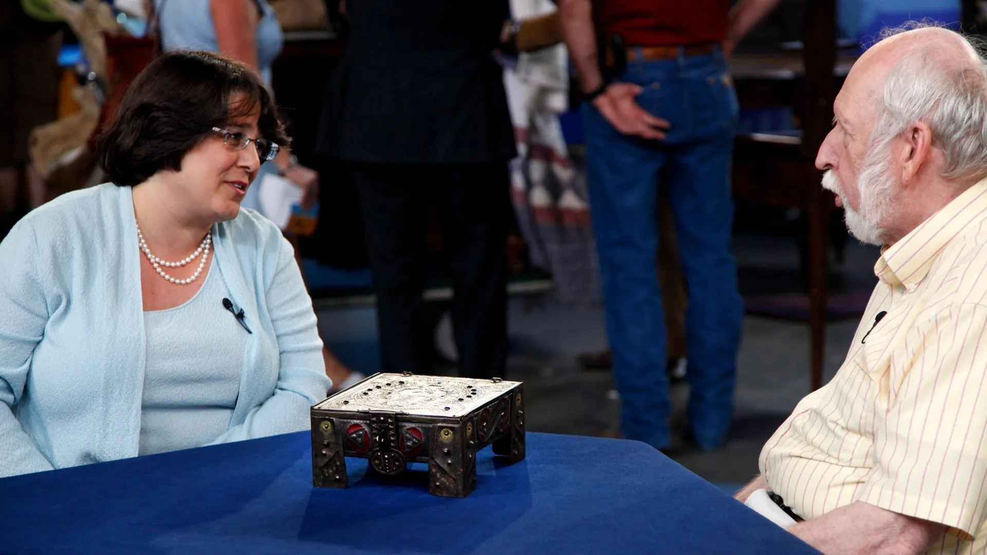 Tiffany Studios Desk Lamp, ca. 1925 | Antiques Roadshow | PBS