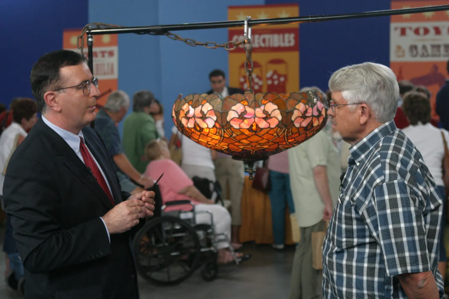 Early 20th-Century Duffner & Kimberly Shade | Antiques Roadshow | PBS