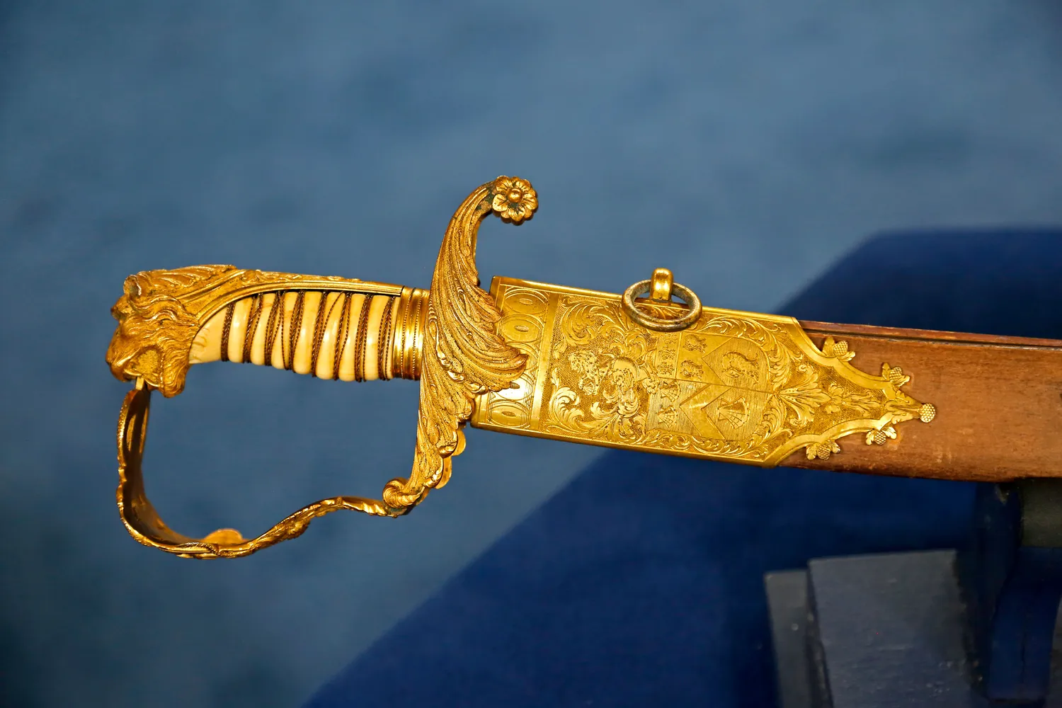 English Presentation Sword, ca. 1805 | Antiques Roadshow | PBS