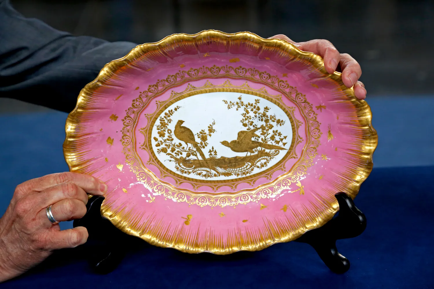 French Gilded Ewer & Basin Set, ca. 1800 | Antiques Roadshow | PBS