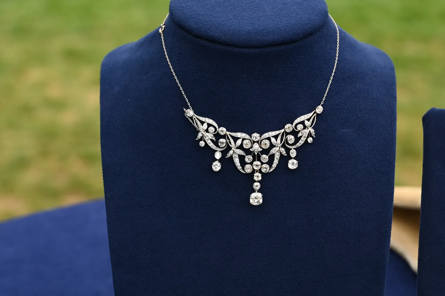 Howard & Co. Diamond Necklace with Box, ca. 1895 | Antiques Roadshow | PBS