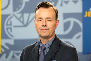 Art Nouveau Jewelry Box, ca. 1900 | Antiques Roadshow | PBS