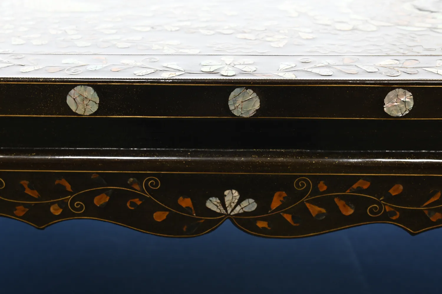 Antiques Roadshow | PBS