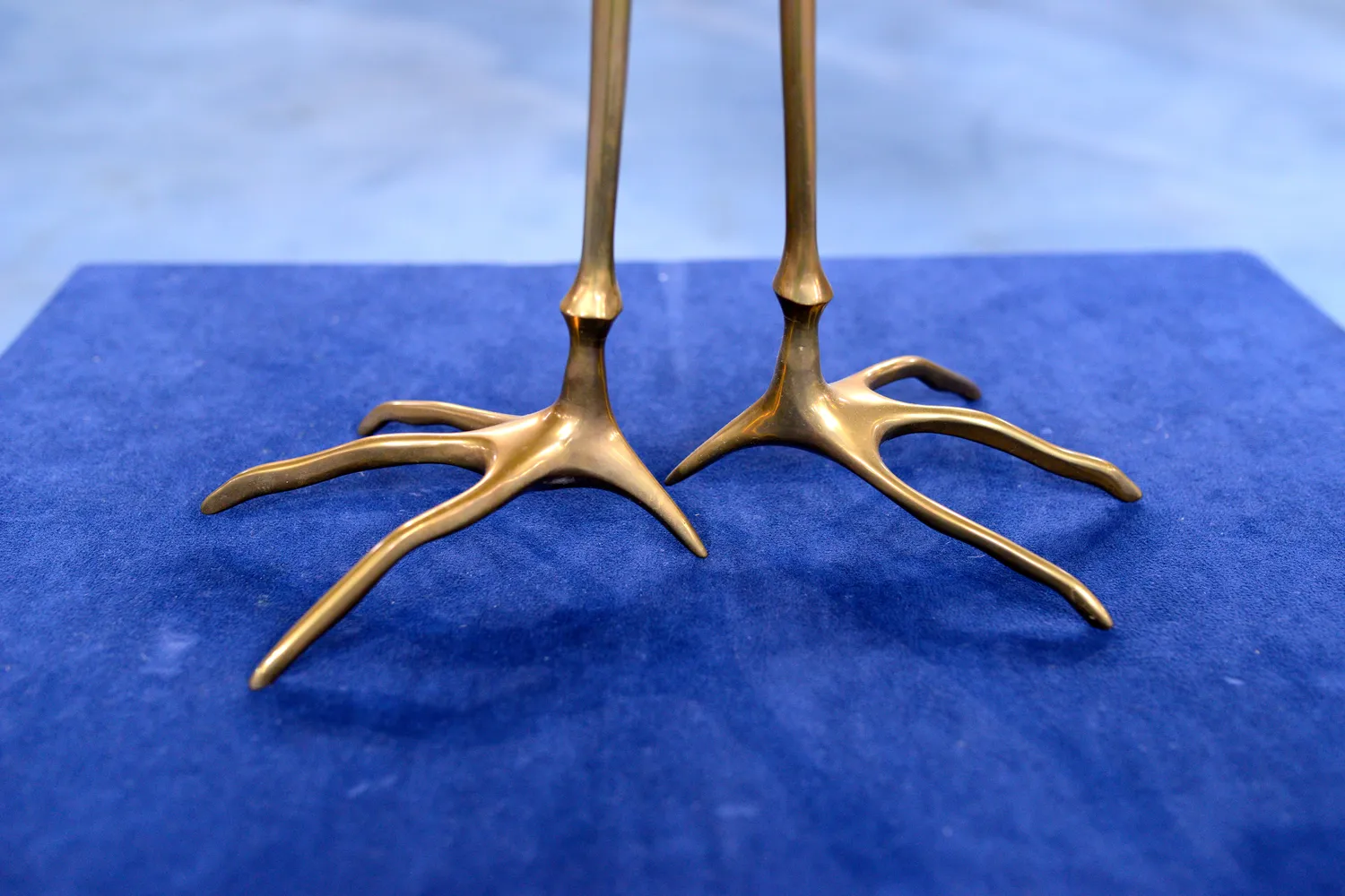 Meret Oppenheim "Traccia" Table, ca. 1979 | Antiques Roadshow | PBS