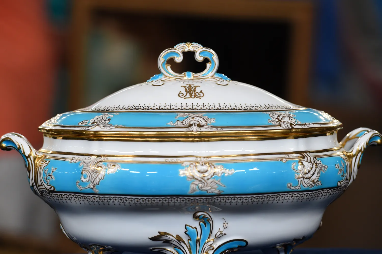 Minton China Set, ca. 1890 | Antiques Roadshow | PBS
