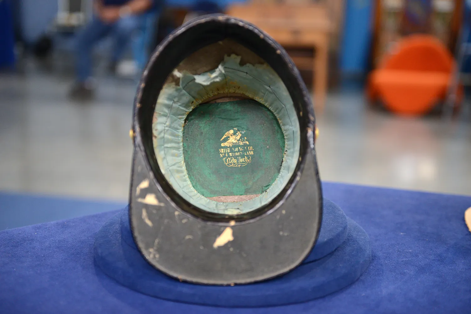 Model 1851 New Jersey Militia Shako Cap with Box | Antiques Roadshow | PBS