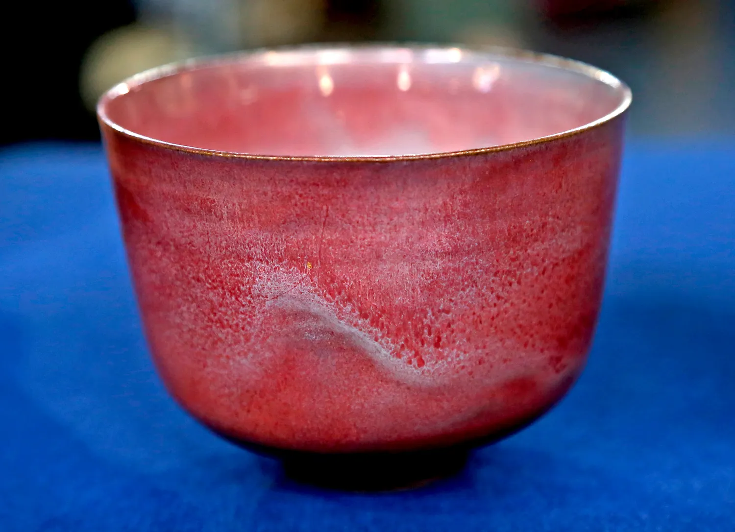 Natzler Bowl & Vase, ca. 1960 | Antiques Roadshow | PBS