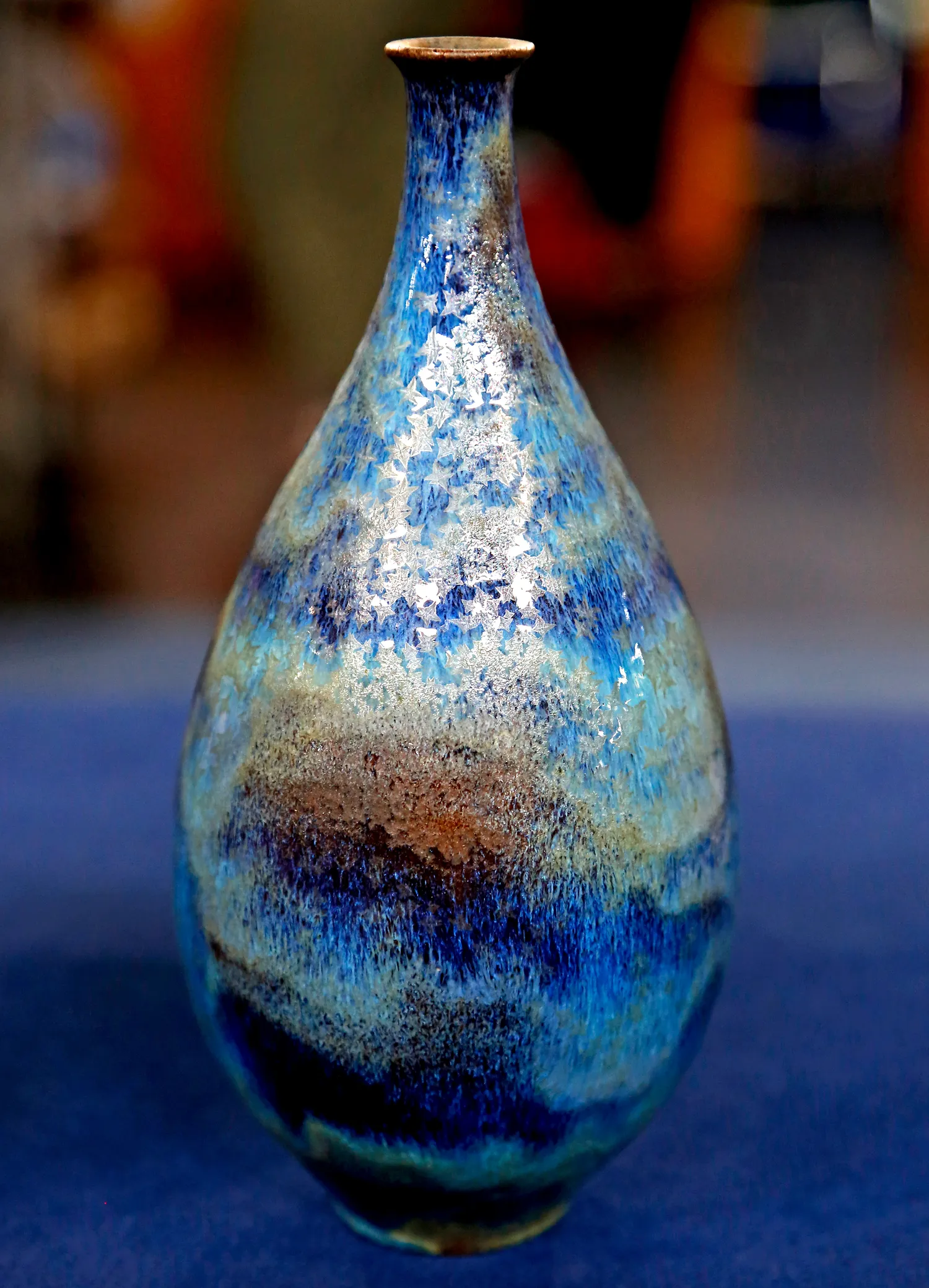 Natzler Bowl & Vase, ca. 1960 | Antiques Roadshow | PBS