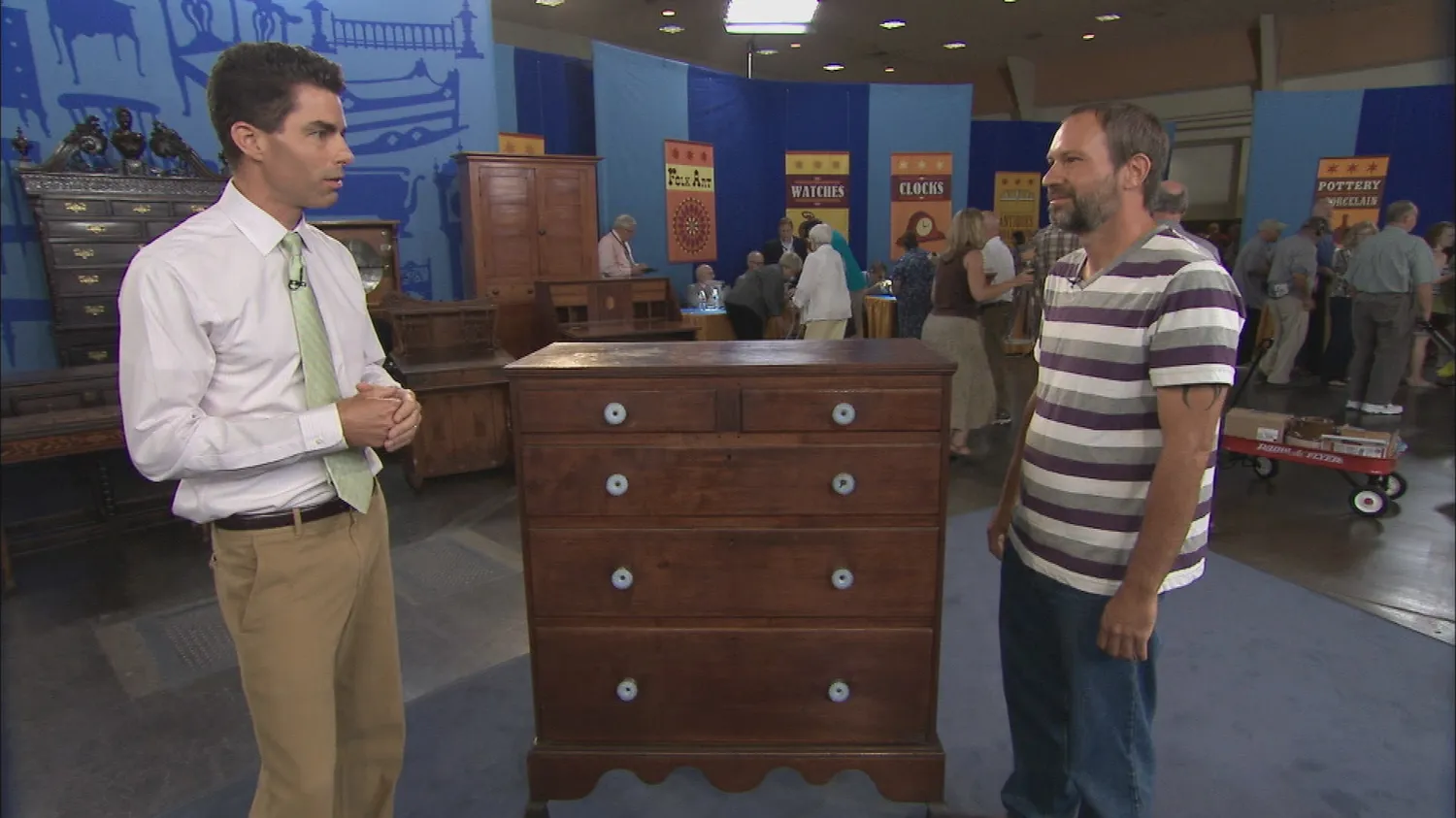 North Carolina Chest, ca. 1800 | Antiques Roadshow | PBS