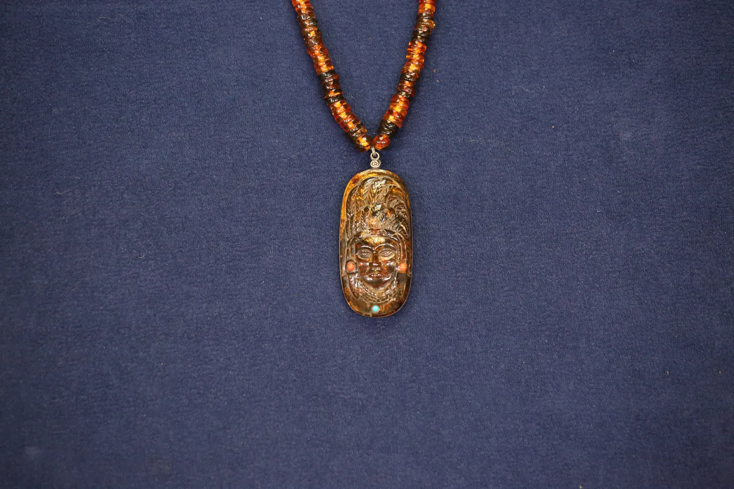 Plastic Costume Necklace & Amber Necklaces | Antiques Roadshow | PBS