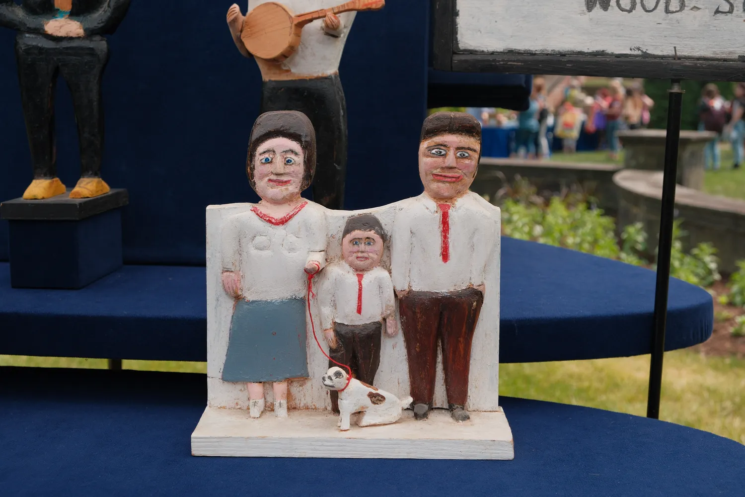S.L. Jones Carvings & Drawings | Antiques Roadshow | PBS