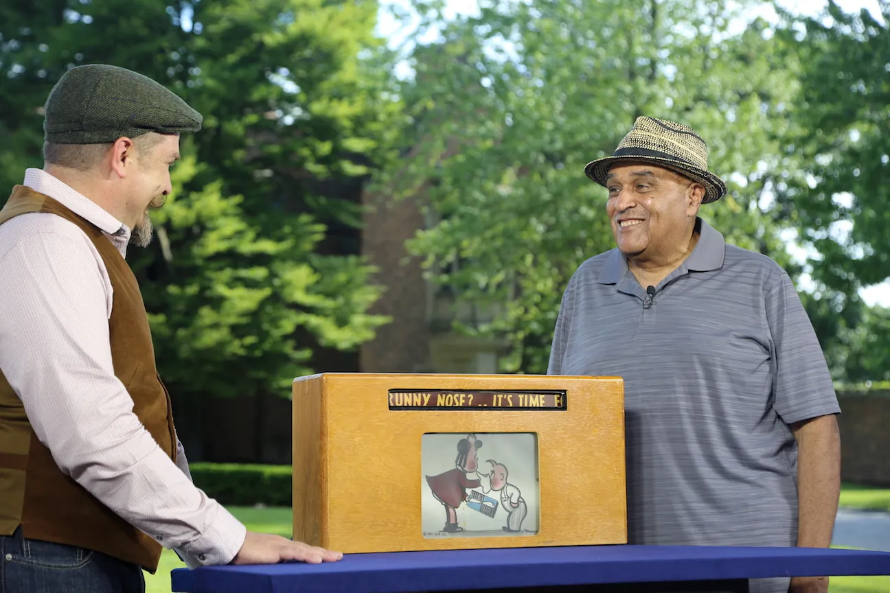 Slideshow: Behind the Scenes of ROADSHOW's Season 23 Production Tour ...