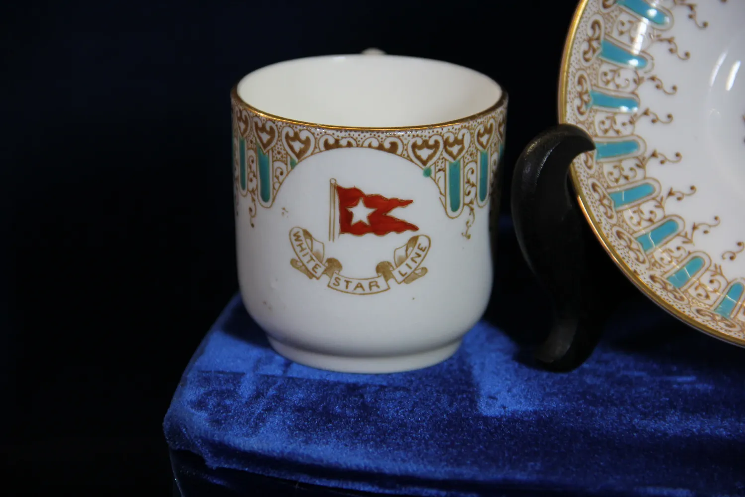 White Star Line Demitasse Cup & Saucer, ca. 1906 | Antiques Roadshow | PBS