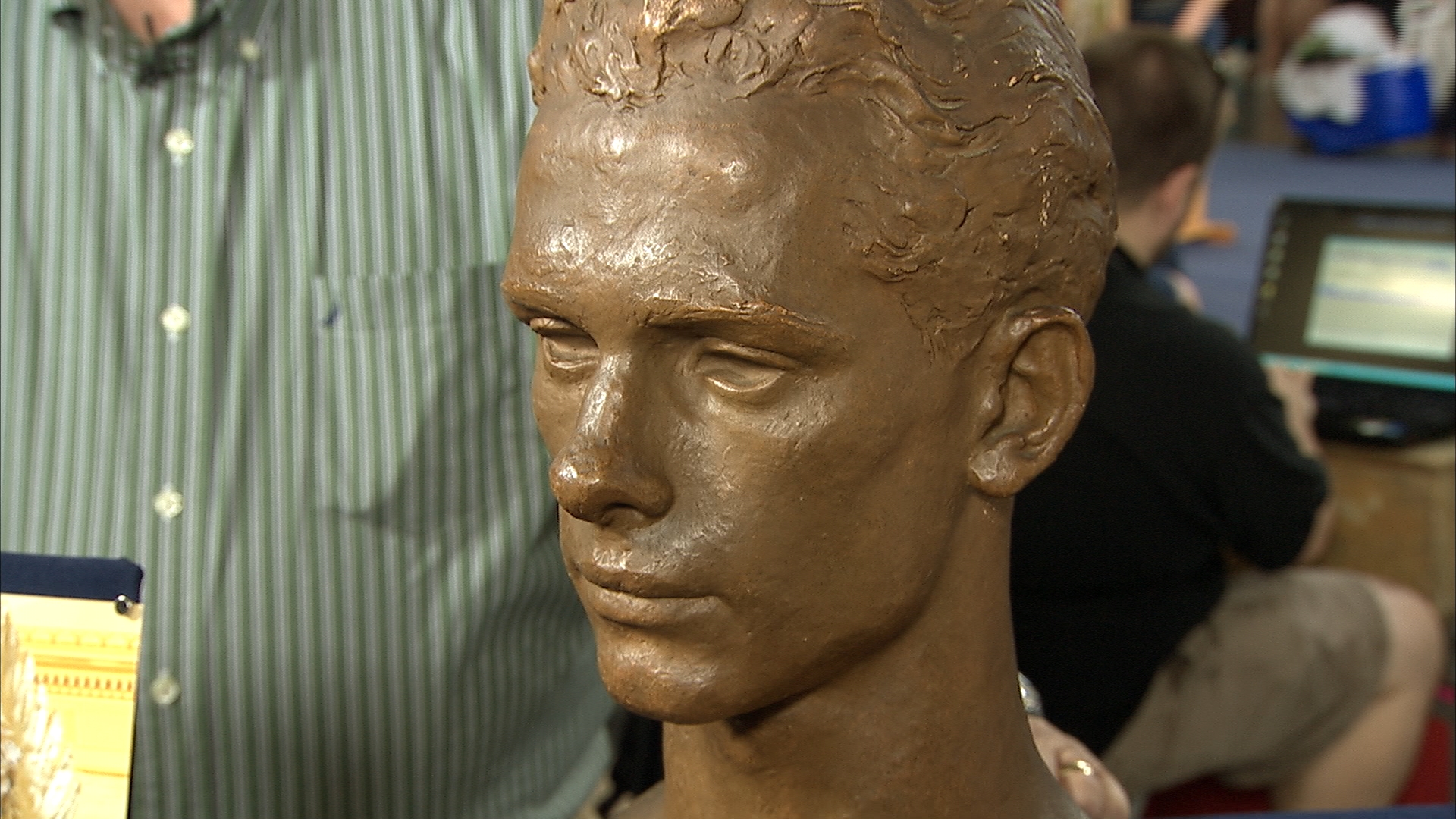 1940 Walter Hancock Plaster Bust | Antiques Roadshow | PBS