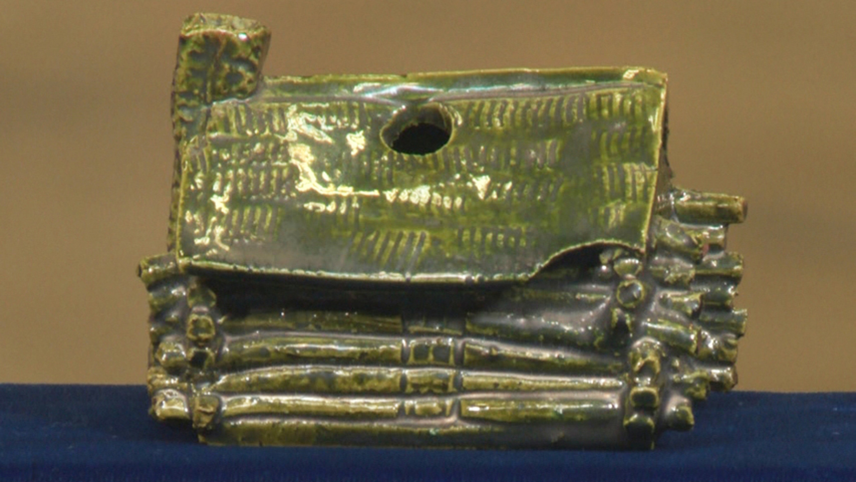 George Ohr Log Cabin Inkwell, ca. 1895 | Antiques Roadshow | PBS