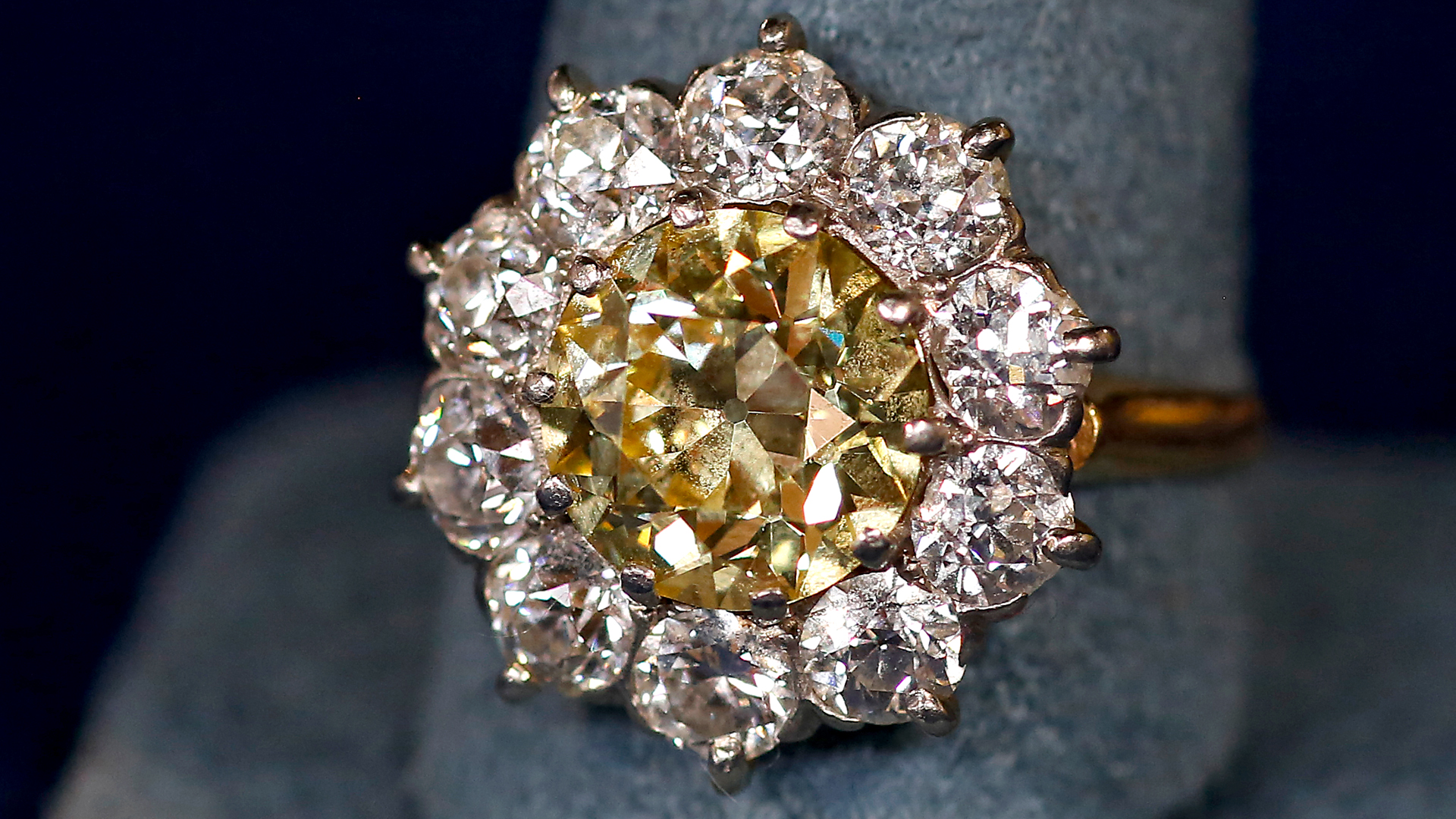 Yellow Diamond Ring, ca. 1905 | Antiques Roadshow | PBS