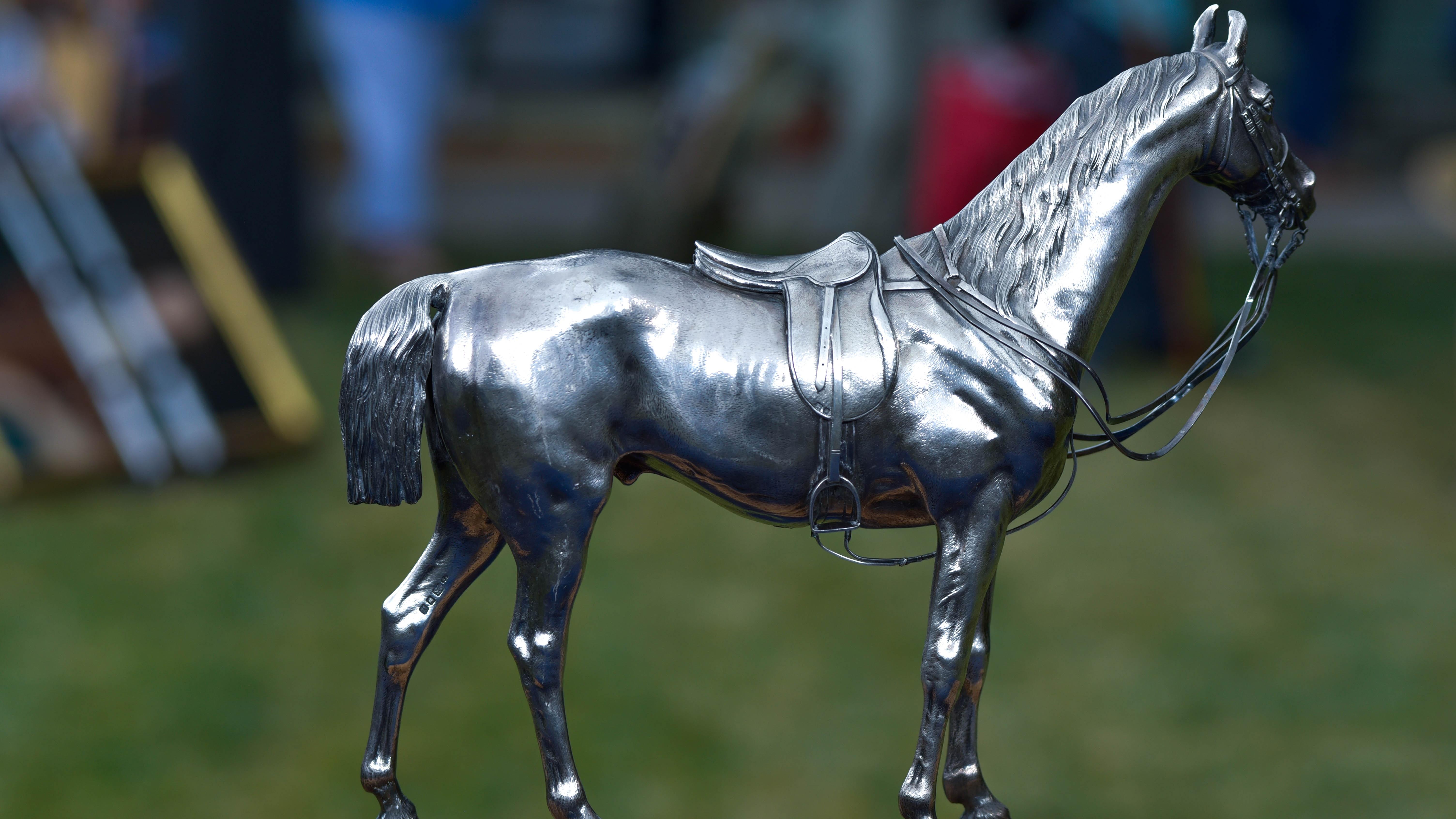 1928 English Sterling Silver Horse | Antiques Roadshow | PBS