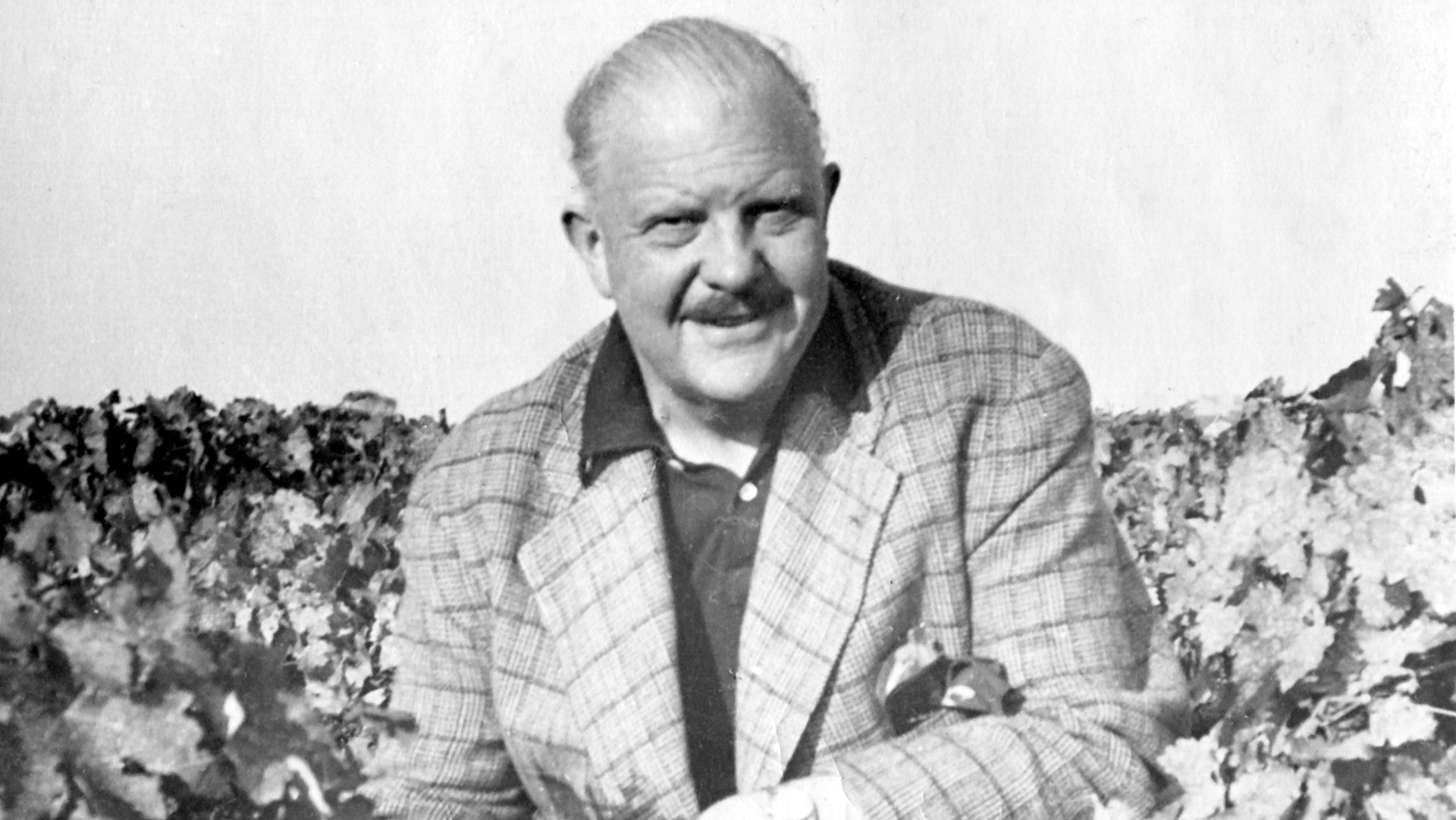 How James Beard pioneered the farm-to-table movement | American Masters ...