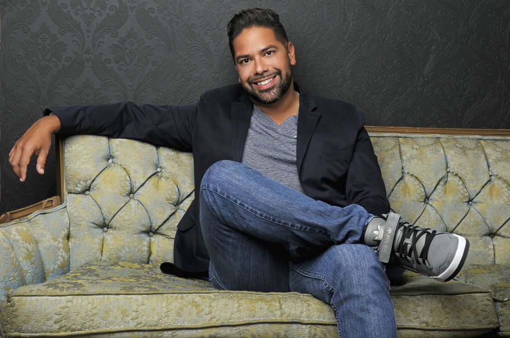 Raúl Juliá: The World’s a Stage | Director’s Statement | American ...