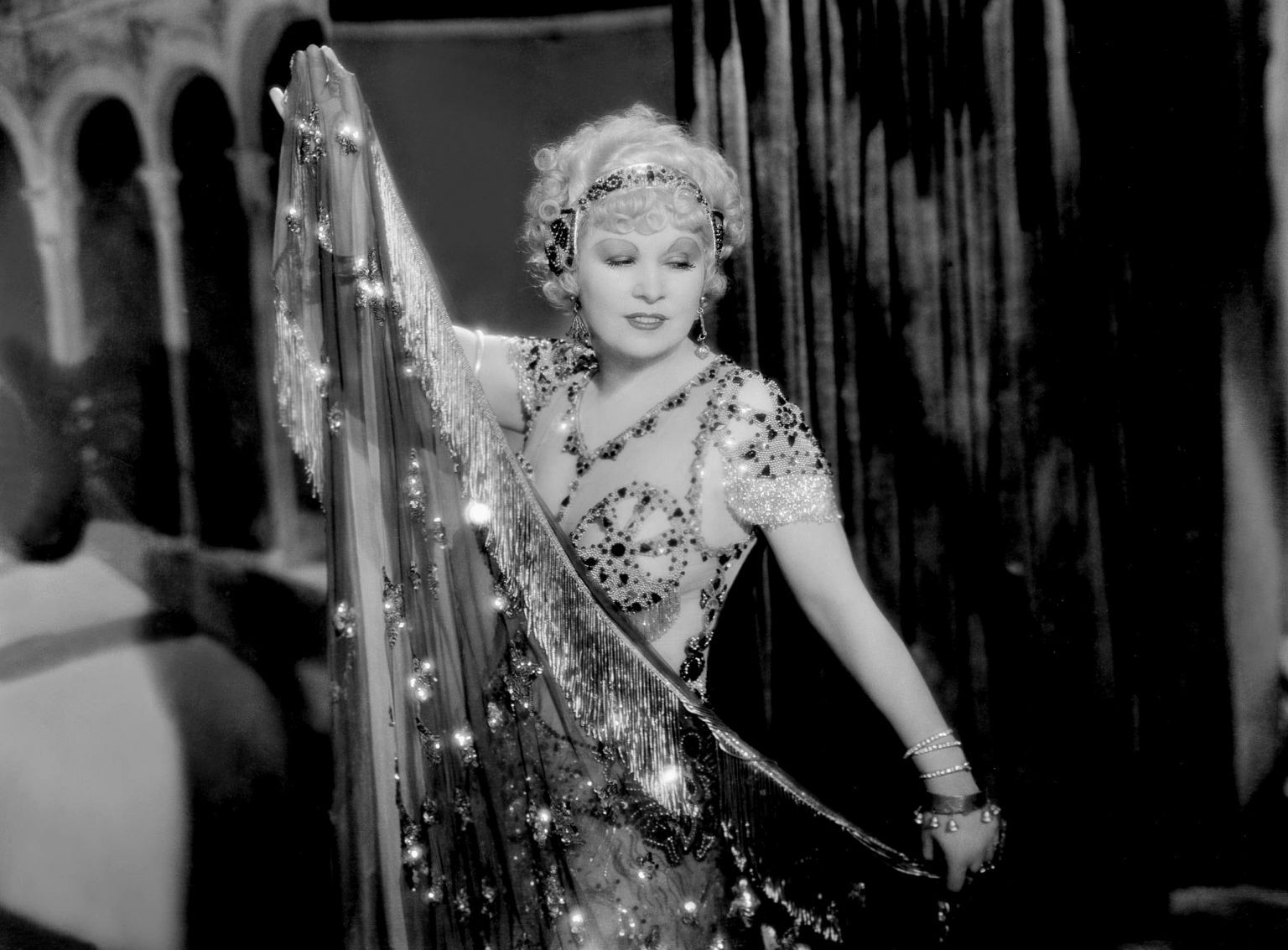 Fashion advice from Mae West: More is more | American Masters | PBS