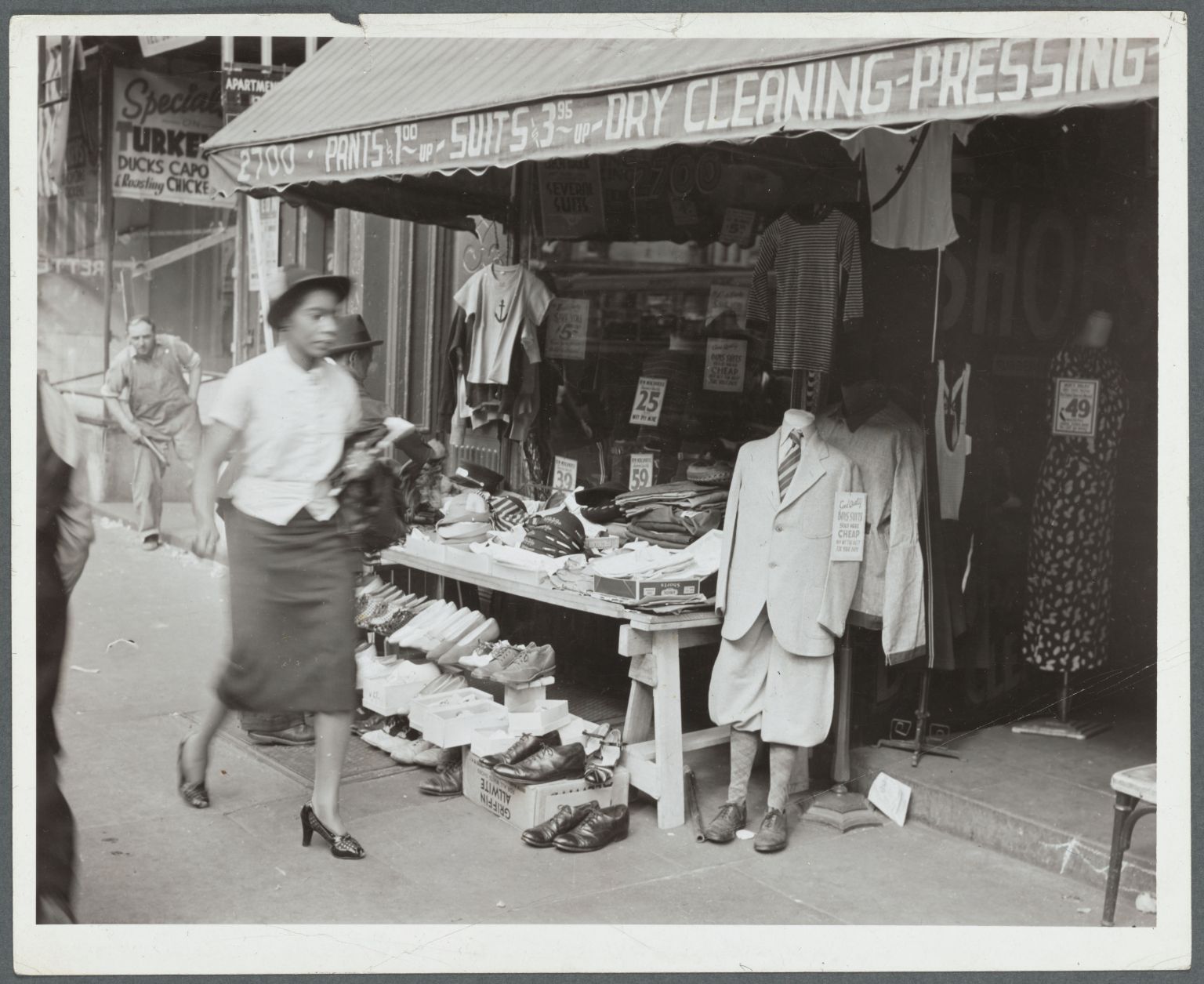 What's missing from Edward Hopper's "Nighthawks" painting? | American ...