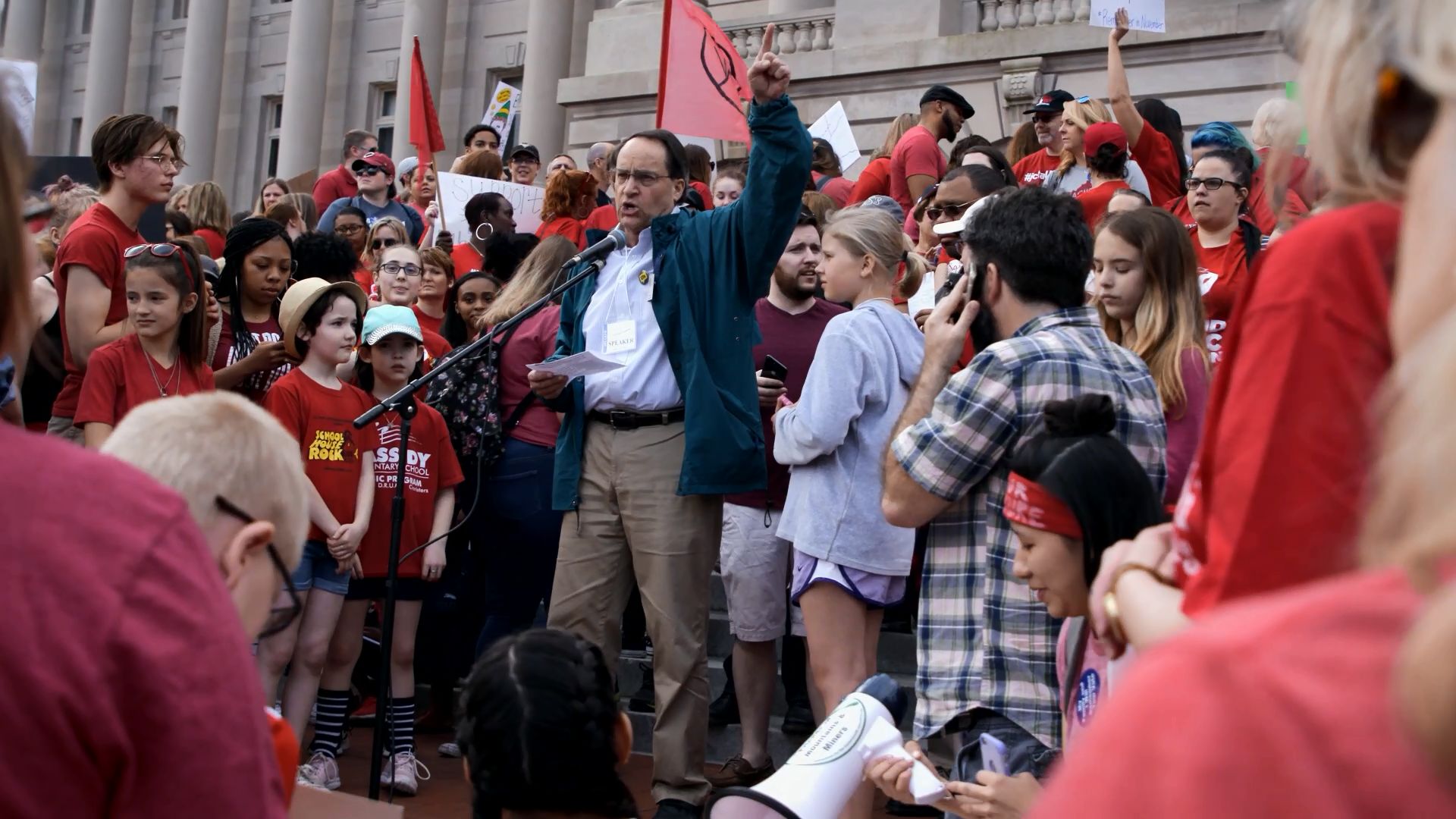 Some Americans are chasing the dream without a pension – Chasing the ...