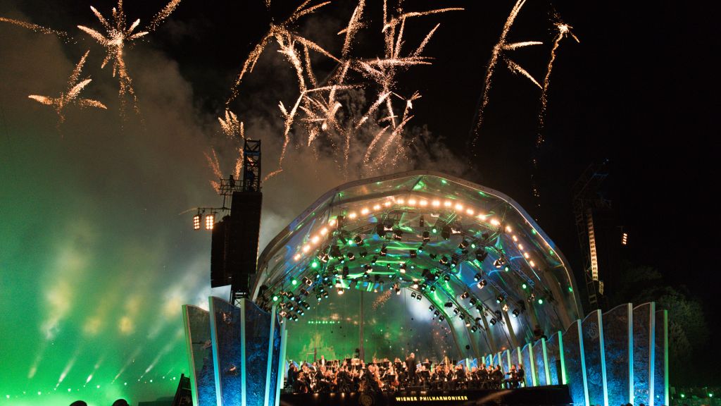 Vienna Philharmonic Summer Night Concert 2018 | About | Great ...