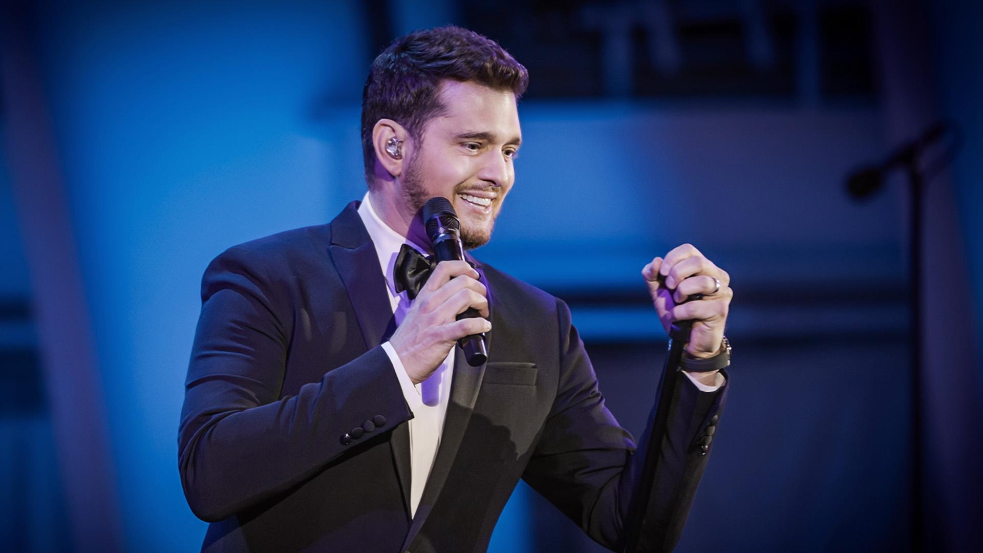 Michael Bublé Performs "Moon River" | Great Performances | PBS