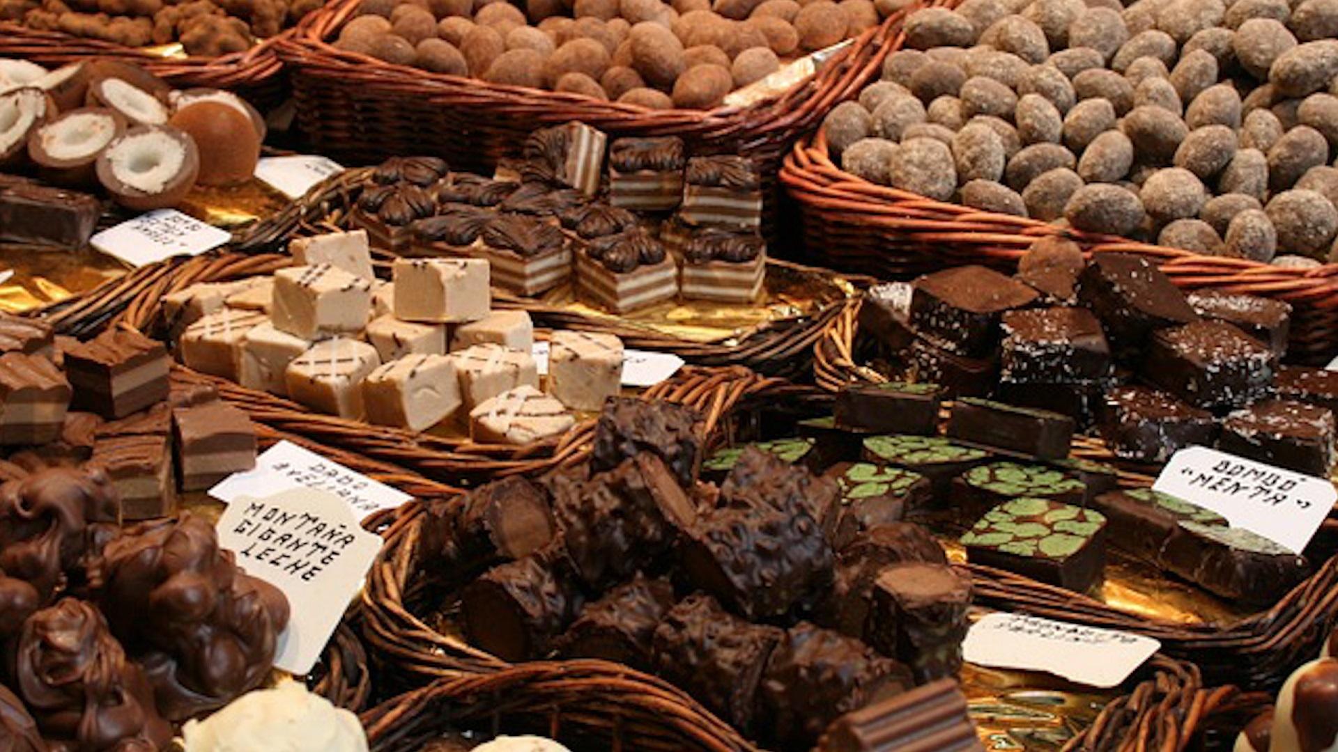 Coffee, peanuts, and chocolate are under the threat of climate change ...